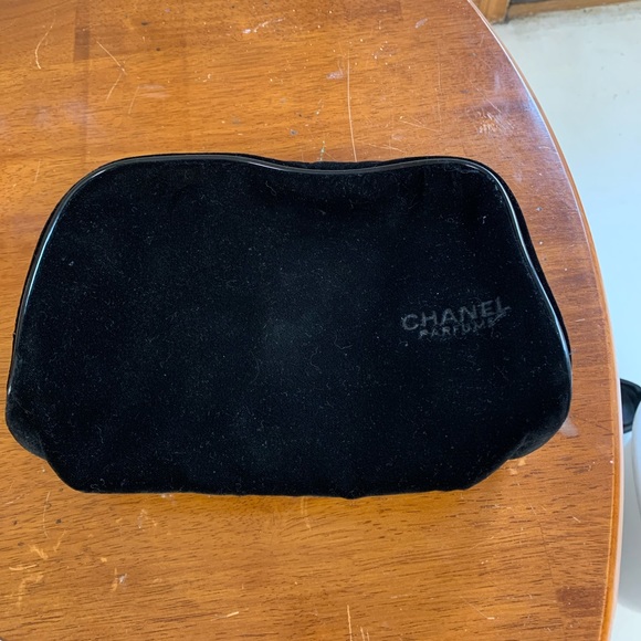 CHANEL | Bags | Chanel Parfums Makeup Toiletries Bag 5x9 Faux Velvet ...